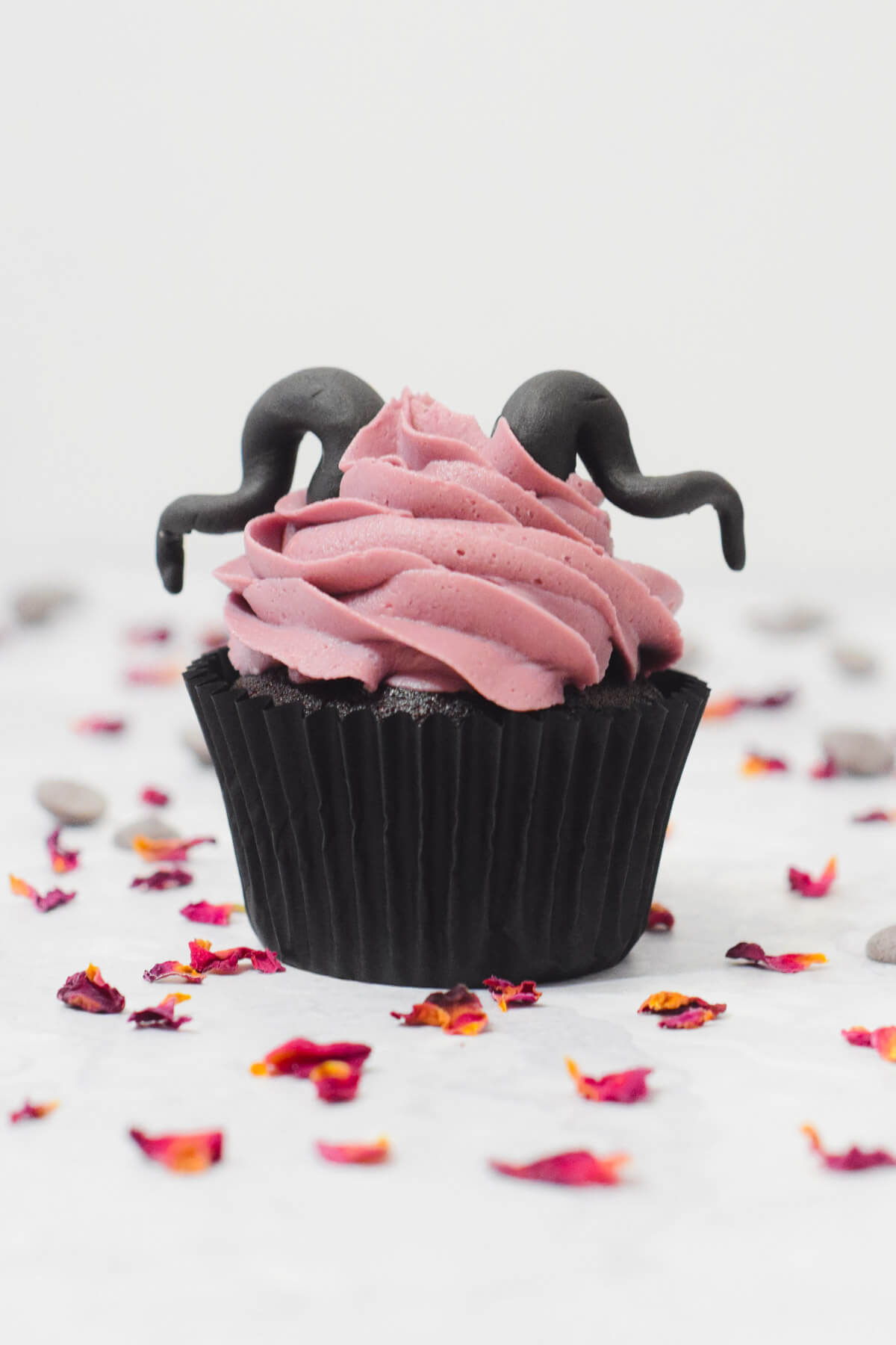 Maleficent Cupcakes - Sweet Mouth Joy